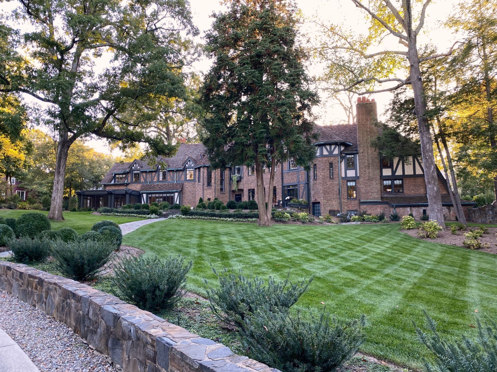 A Weekend in Historic Fisher Park - Showit Starter Blog